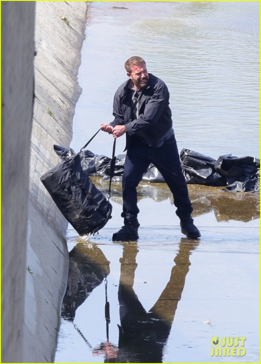 Ben Affleck's Famous Back Tattoo Looks Different: the Once Colorful ...