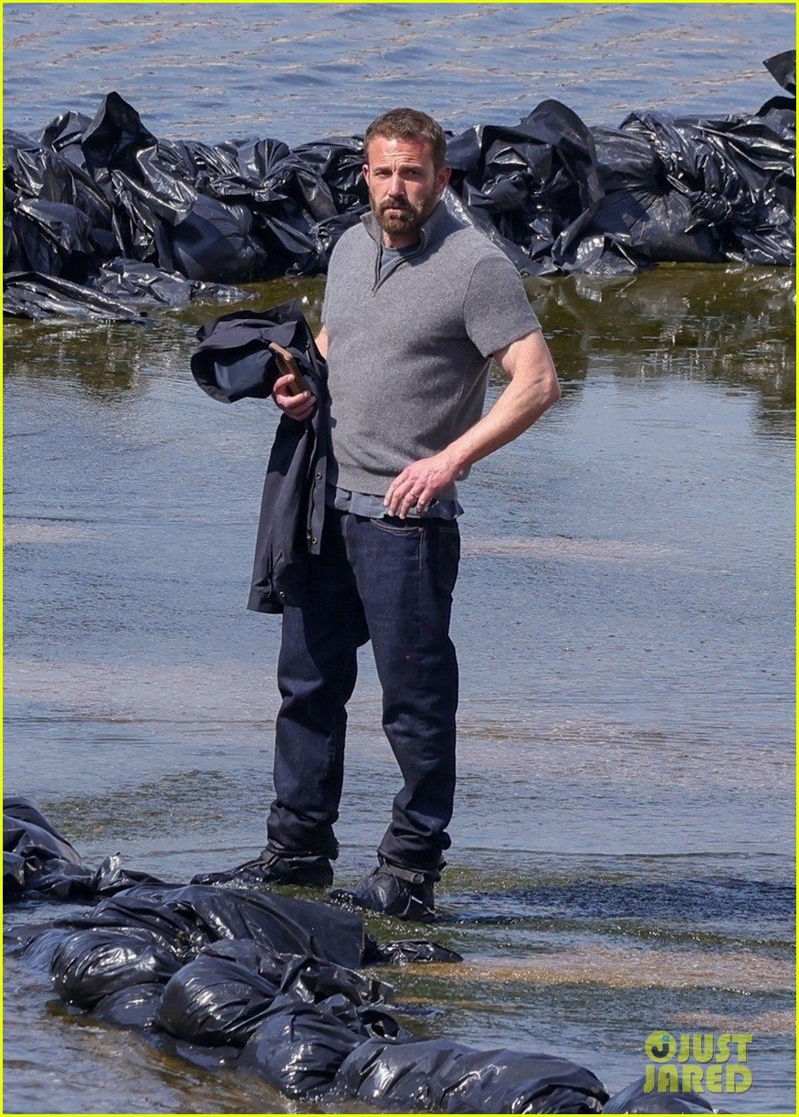 Ben Affleck's Famous Back Tattoo Looks Different: the Once Colorful ...