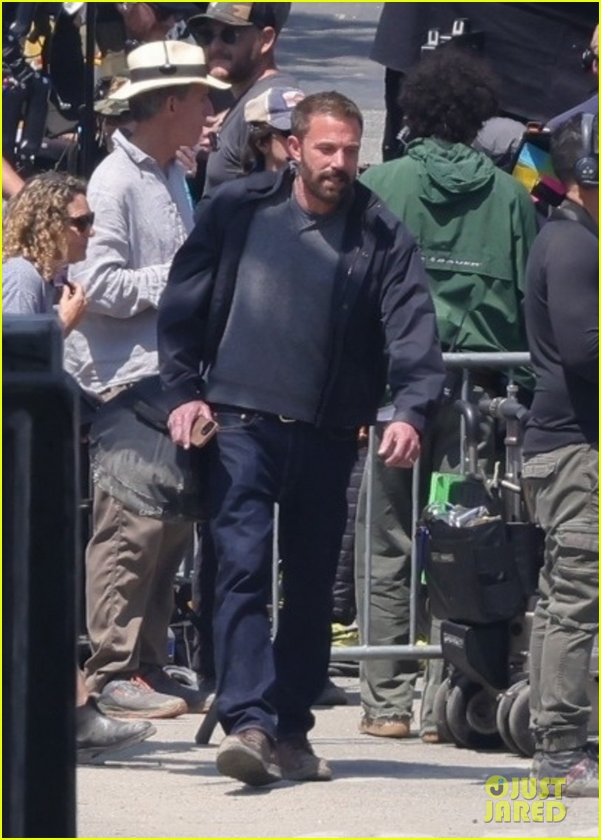 Ben Affleck's Famous Back Tattoo Looks Different: the Once Colorful ...