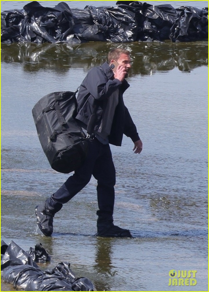 Ben Affleck's Famous Back Tattoo Looks Different: the Once Colorful ...