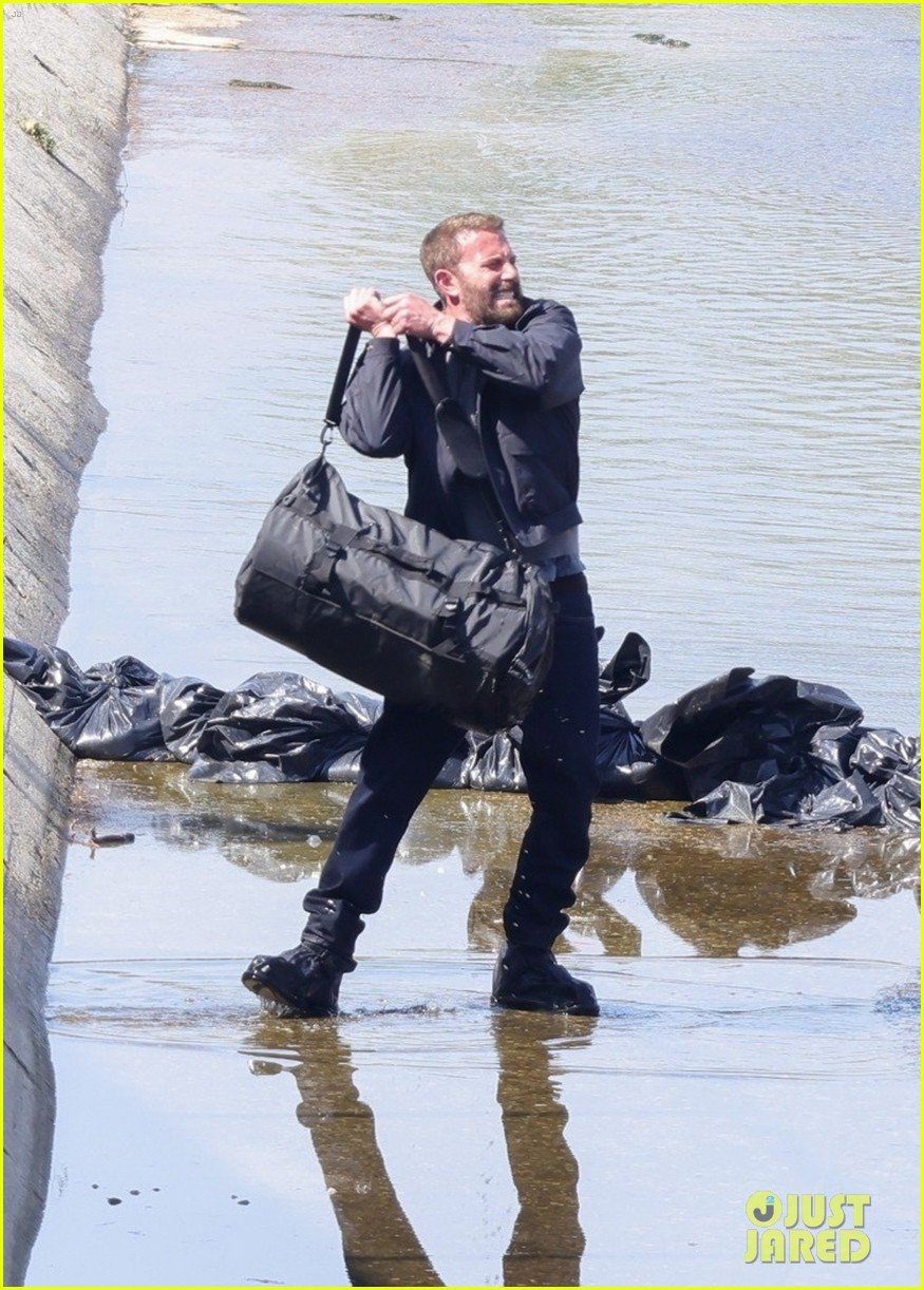 Ben Affleck's Famous Back Tattoo Looks Different: the Once Colorful ...