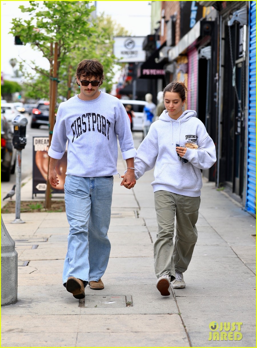 Benson Boone & His Girlfriend Maggie Thurmon Stop by a Piercing Place in LA!: Photo 5146223 ...