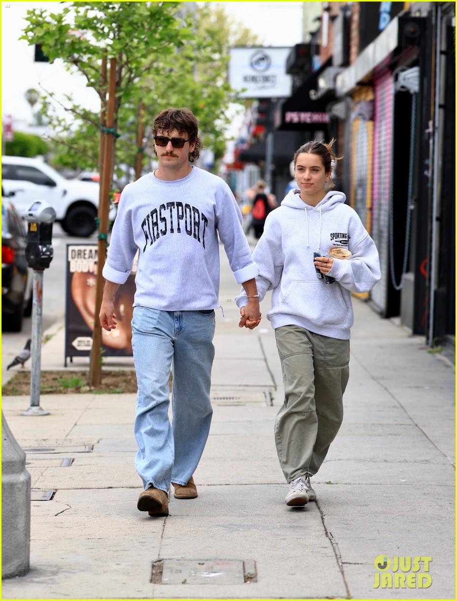 Benson Boone & His Girlfriend Maggie Thurmon Stop by a Piercing Place in LA!: Photo 5146229 ...