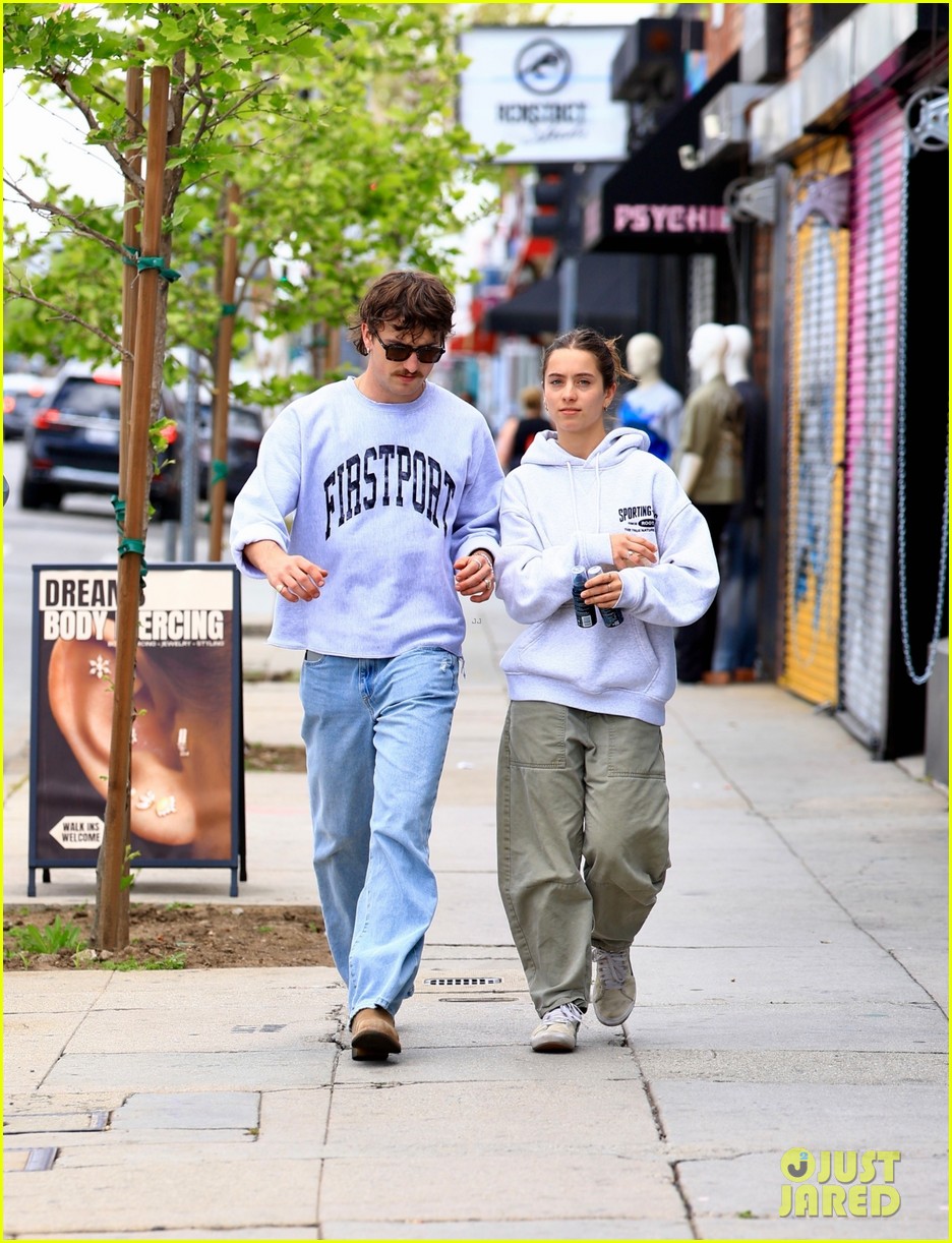 Benson Boone & His Girlfriend Maggie Thurmon Stop by a Piercing Place in LA!: Photo 5146237 ...