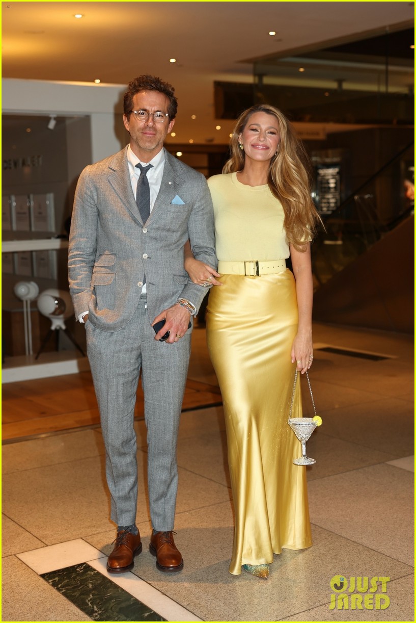 Blake Lively Changes Into Yellow Outfit (Previously Worn by Beyoncé!) to 'Another Simple Favor ...