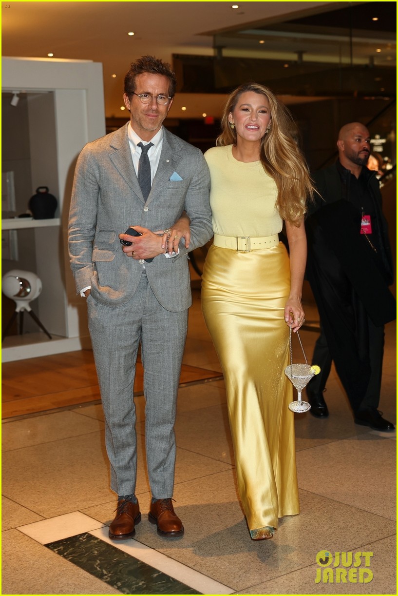 Blake Lively Changes Into Yellow Outfit (Previously Worn by Beyoncé!) to 'Another Simple Favor ...