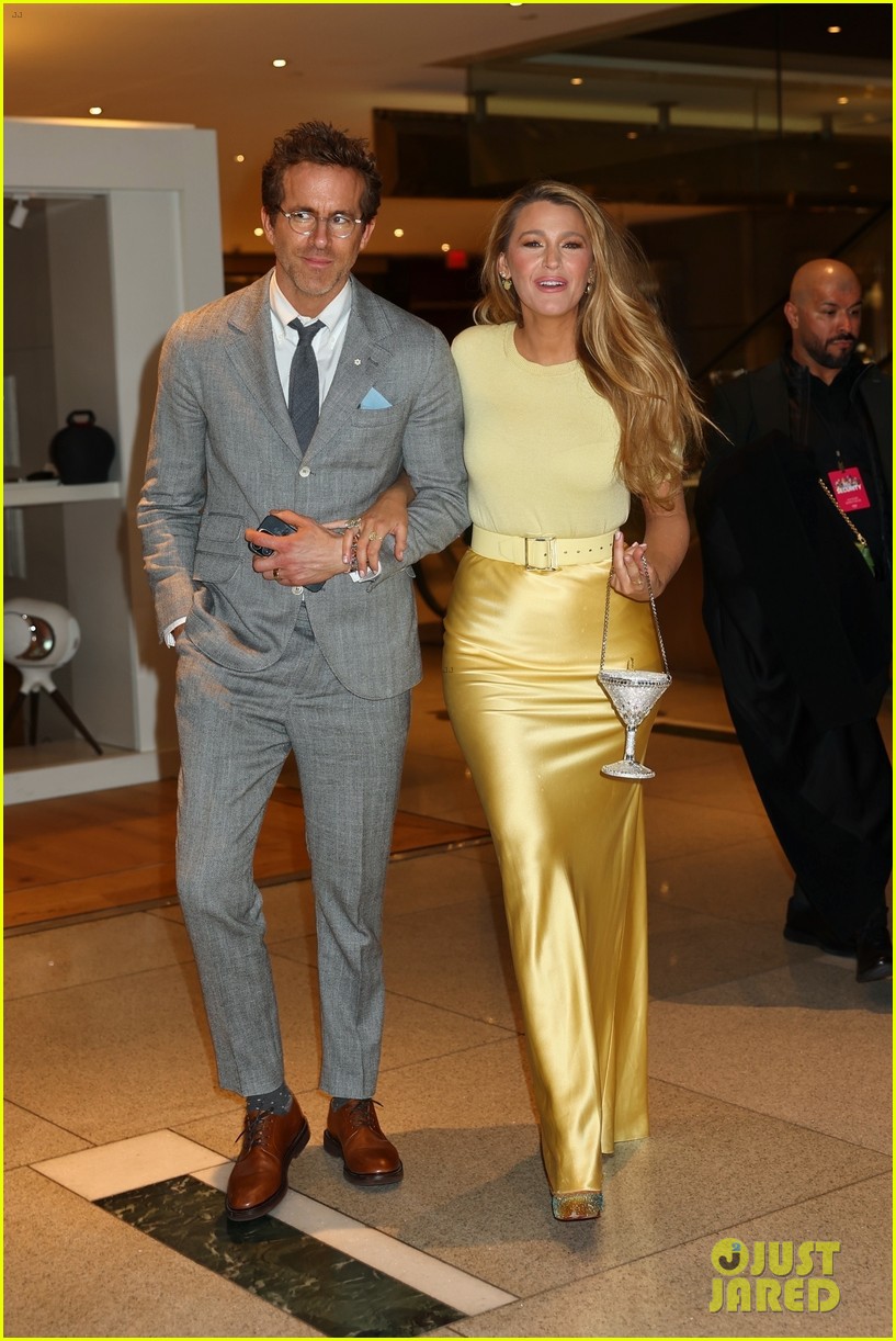 Blake Lively Changes Into Yellow Outfit (Previously Worn by Beyoncé!) to 'Another Simple Favor ...