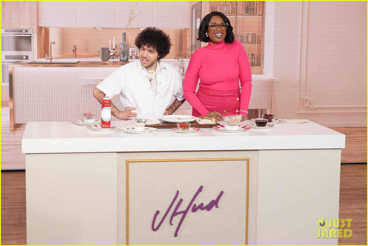 Benny Blanco Reacts to Be Mistaken for Bad Bunny: 'He's So Hot!': Photo ...