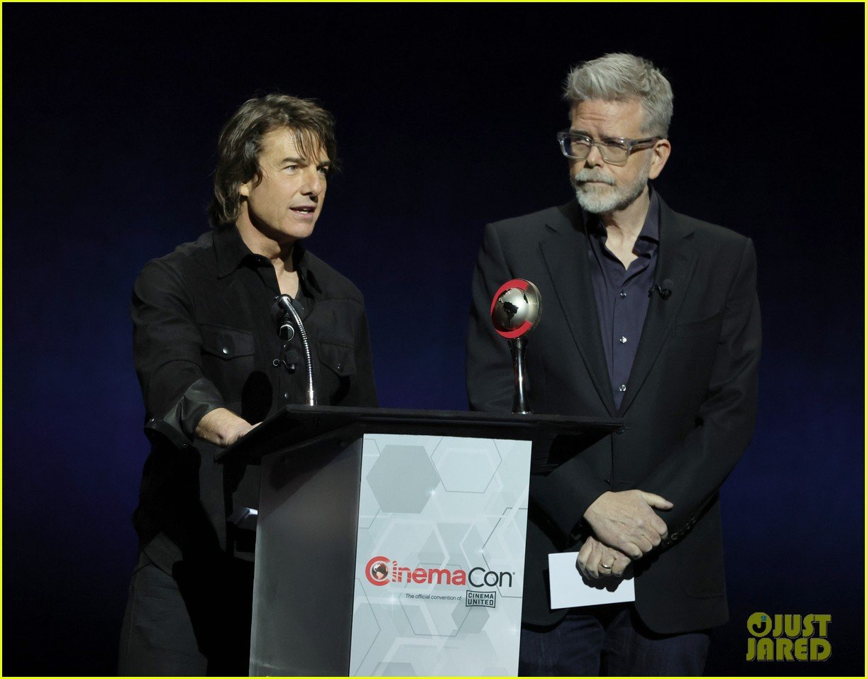 Photo: tom cruise remembers val kilmer at cinemacon 06 | Photo 5142763 ...