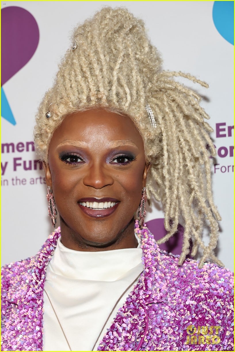 Broadway's Biggest Stars Support Entertainment Community Fund's Gala ...