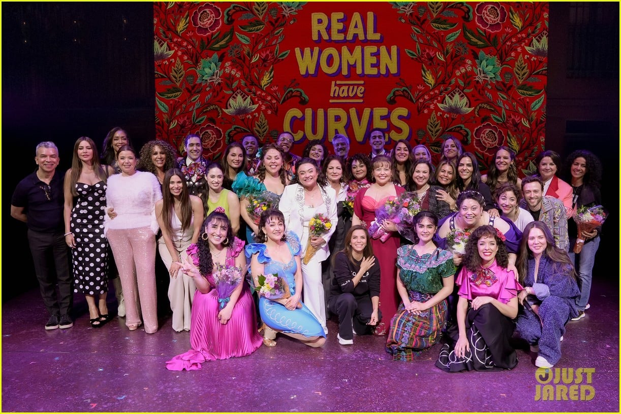 Eva Longoria, Gloria Estefan, & More VIPs Show Up at 'Real Women Have Curves' Broadway Show ...