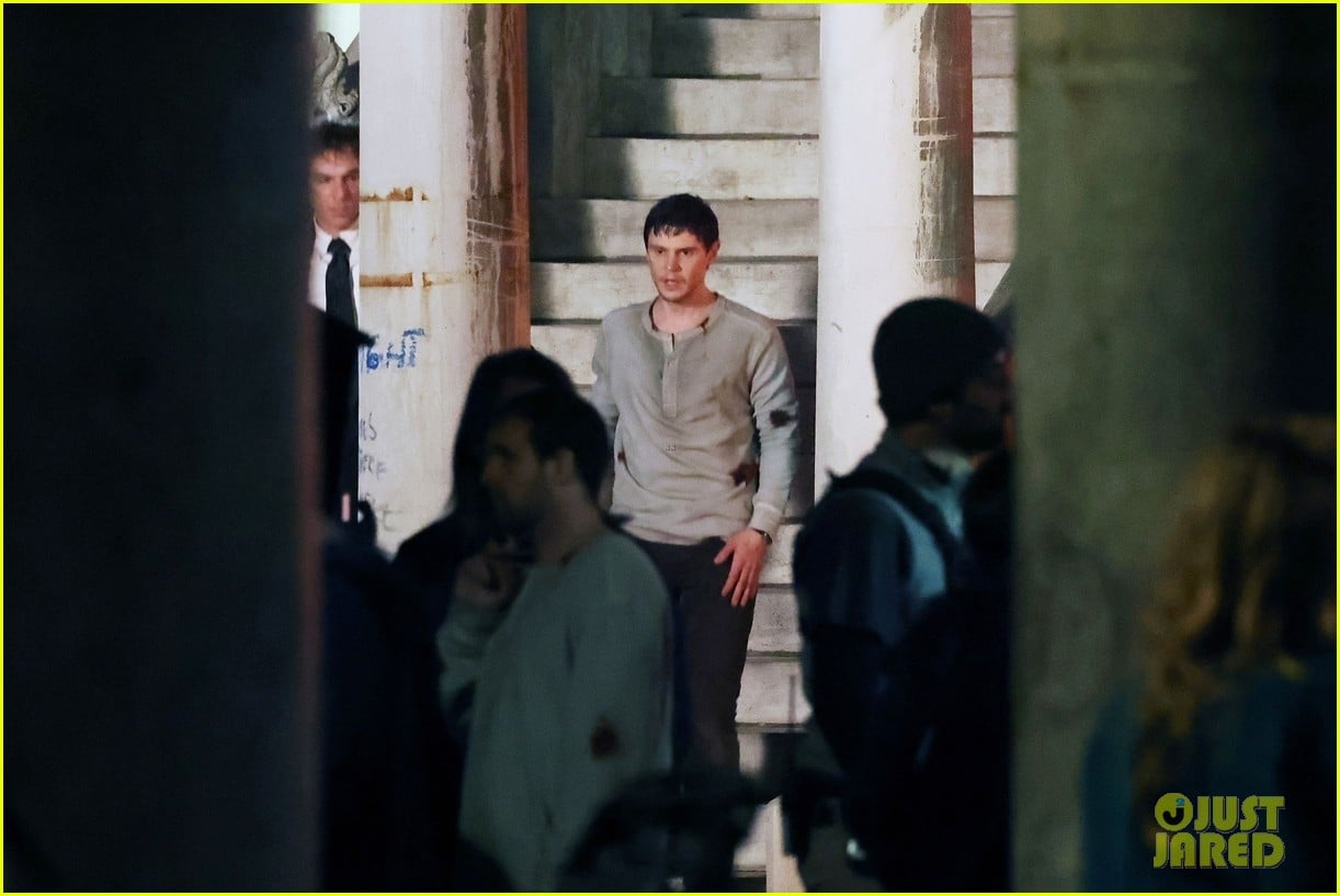 Evan Peters Looks Disheveled Filming a Violent Scene for 'The Beauty ...