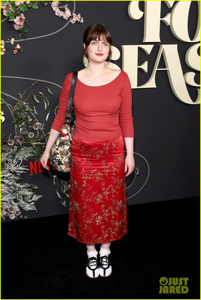 Tina Fey, Steve Carrell & More Premiere New Series 'The Four Seasons ...