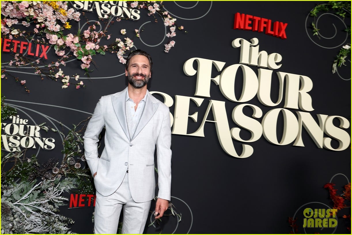 Tina Fey, Steve Carrell & More Premiere New Series 'The Four Seasons ...