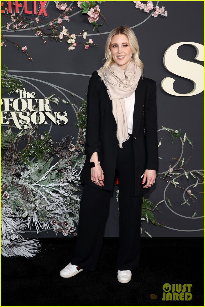 Tina Fey, Steve Carrell & More Premiere New Series 'The Four Seasons ...