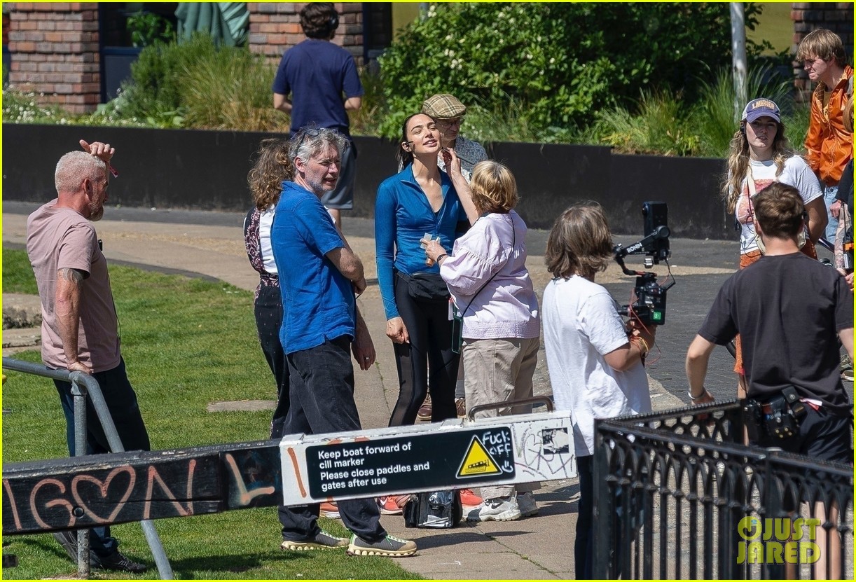 Gal Gadot Celebrates Her 40th Birthday by Filming Action-Packed Running ...