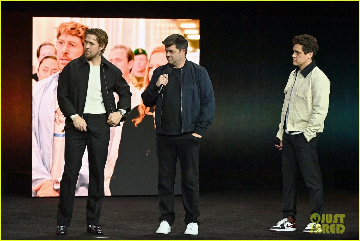 Ryan Gosling Attends CinemaCon 2025 to Promote His New Movie 'Project Hail Mary': Photo 5142711 ...