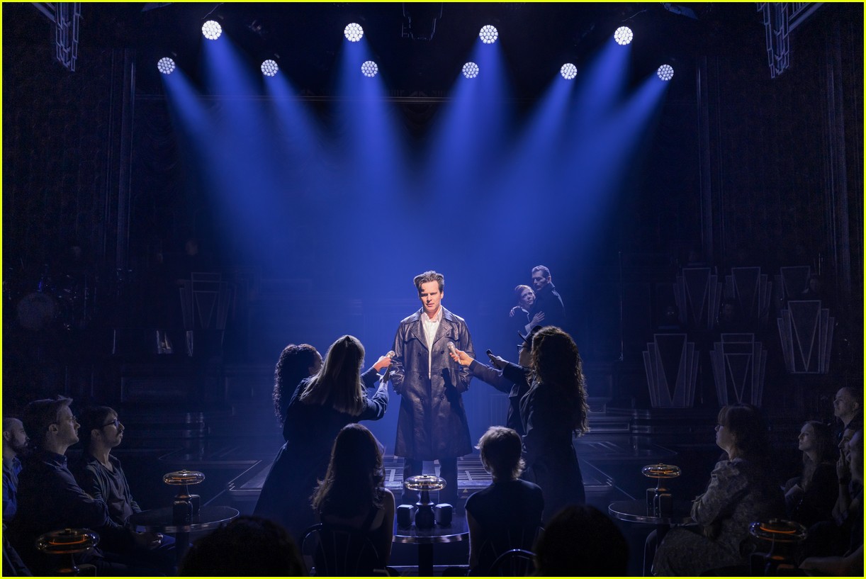 Jonathan Groff Could Make Tony Awards History with New Musical 'Just in ...