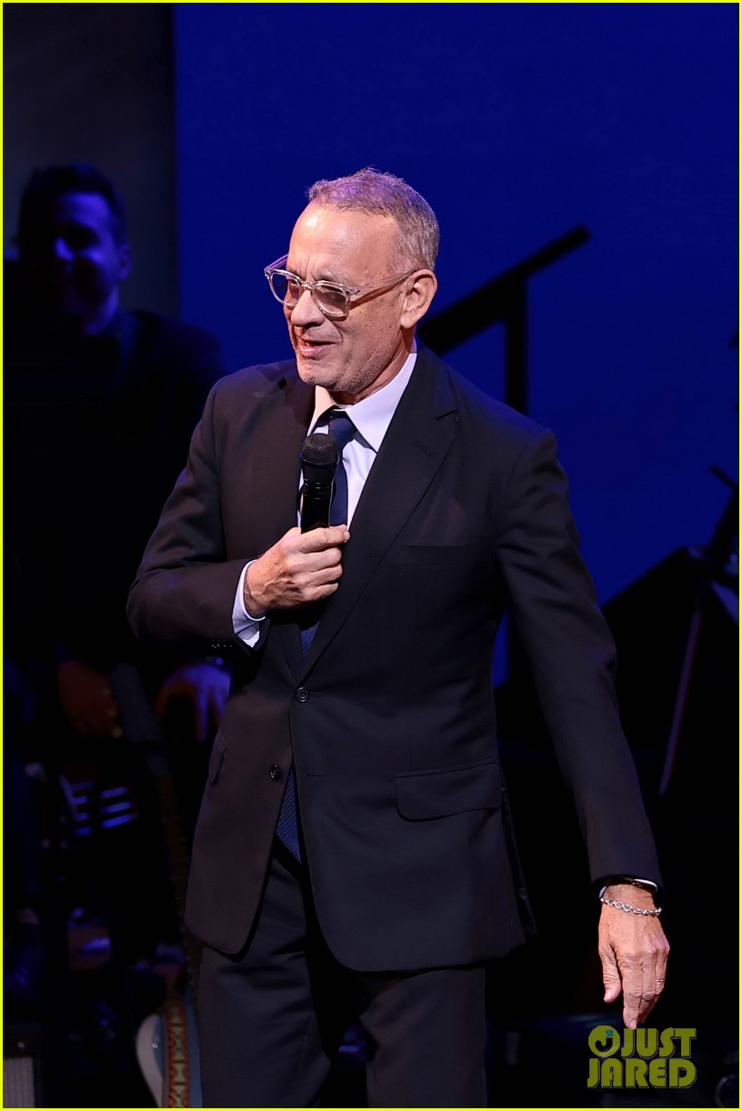 Tom Hanks, Paul Rudd, Ayo Edebiri, & More Stars Support a 'Night of ...