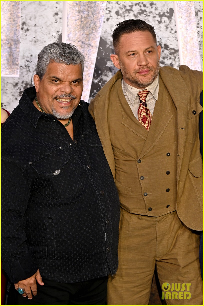 Tom Hardy Suits Up for Netflix's 'Havoc' London Premiere: Photo 5146065 ...