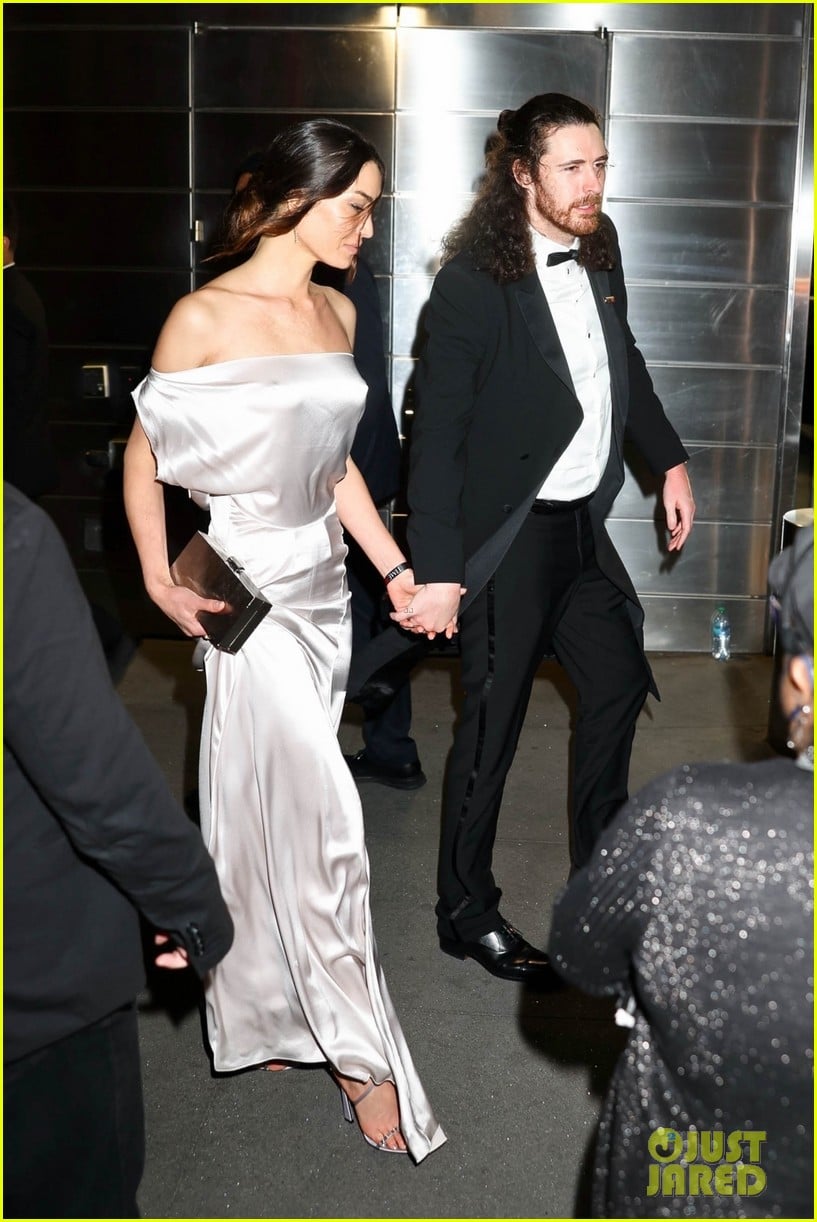 Hozier & Girlfriend Hana Mayeda Spotted in Rare NYC Outing Together ...