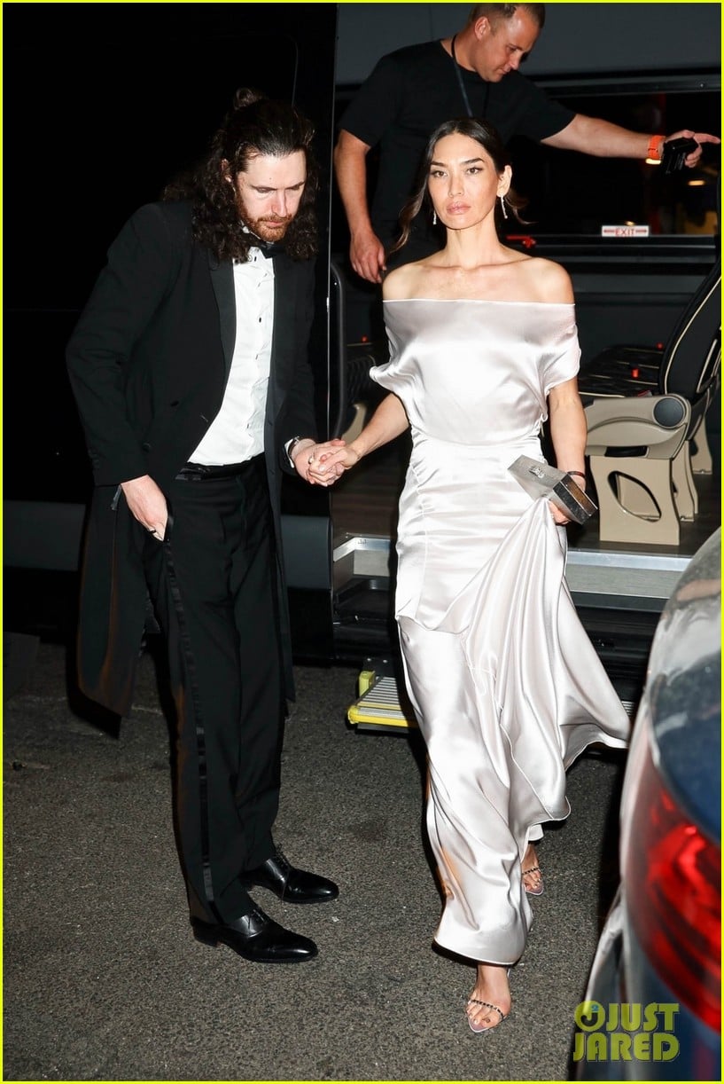 Hozier & Girlfriend Hana Mayeda Spotted in Rare NYC Outing Together ...