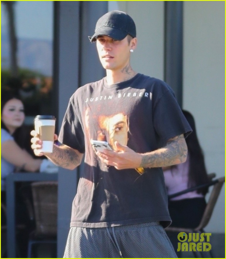 Justin Bieber Wears His Old 'Believe Tour' Merch During Coffee Outing ...