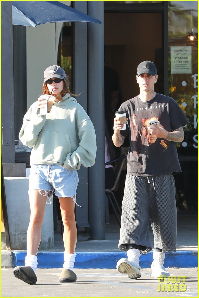 Justin Bieber Wears His Old 'Believe Tour' Merch During Coffee Outing ...