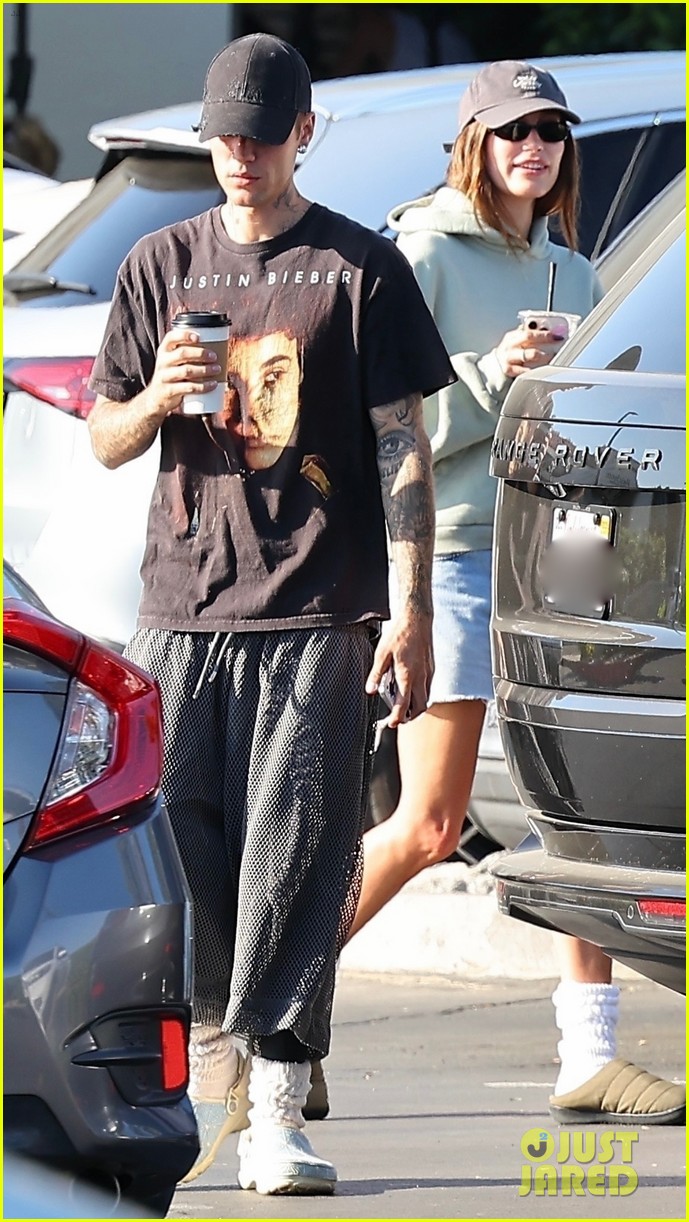 Justin Bieber Wears His Old 'Believe Tour' Merch During Coffee Outing ...