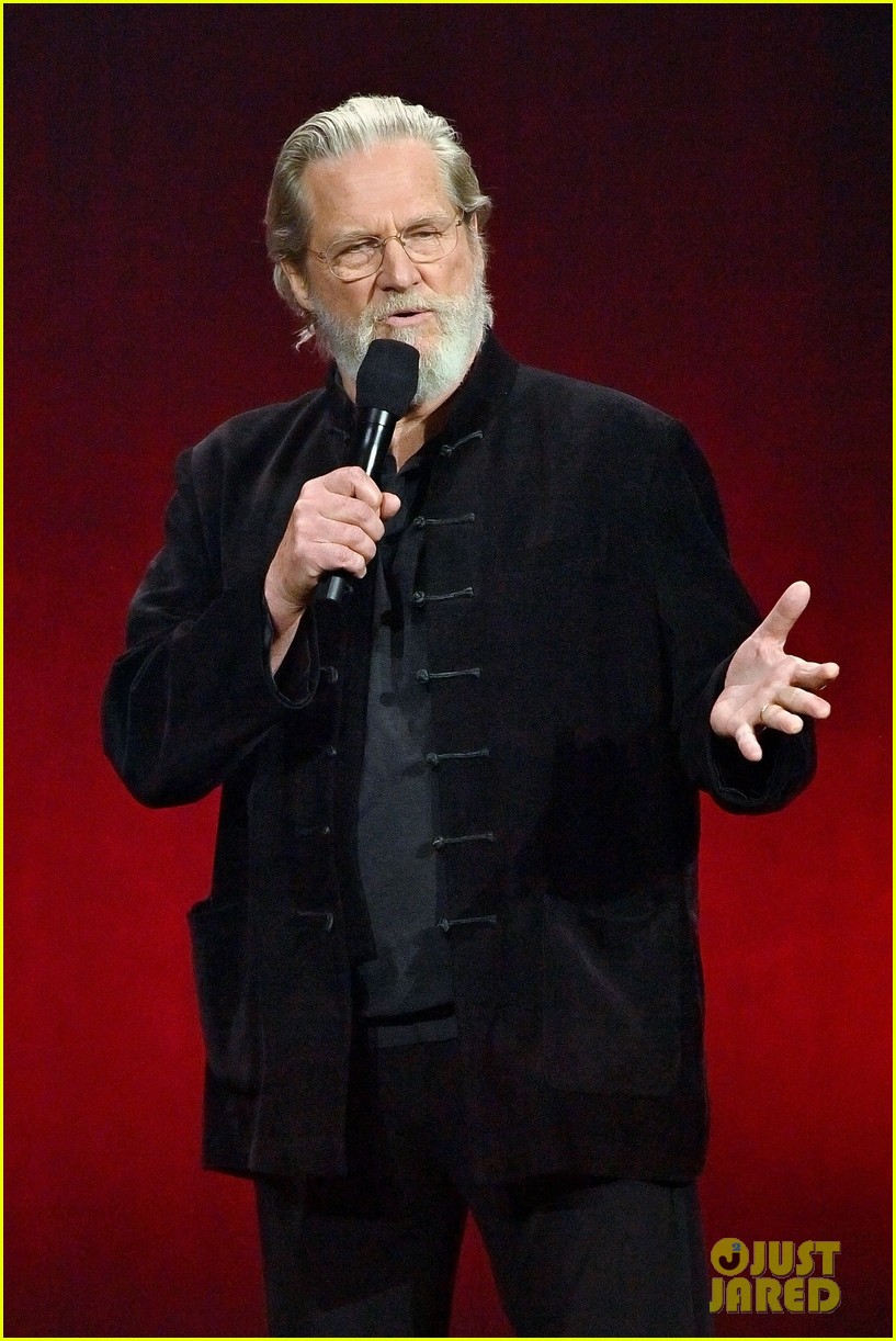 Jared Leto & Jeff Bridges Tease Upcoming 'Tron: Ares' at CinemaCon 2025 ...