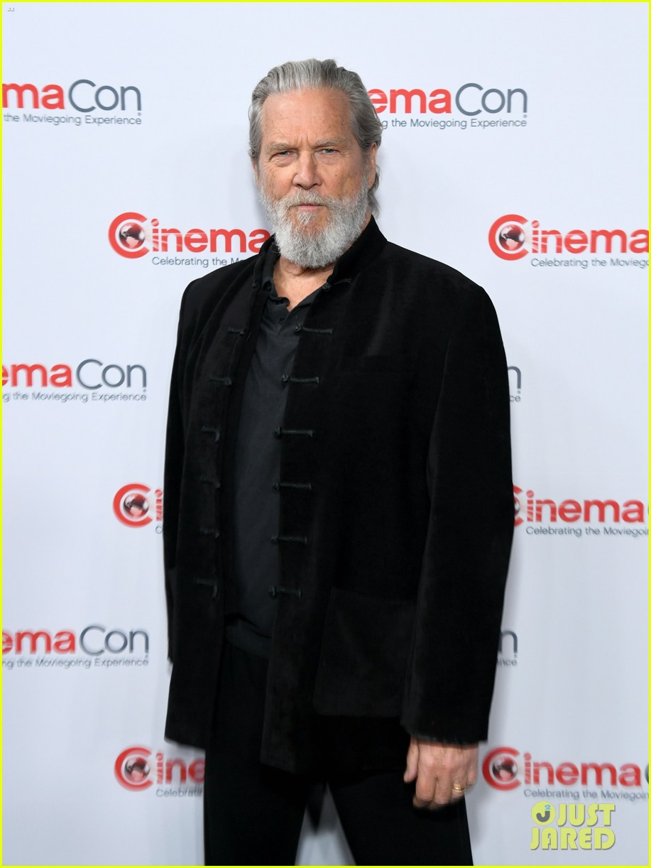 Jared Leto & Jeff Bridges Tease Upcoming 'Tron: Ares' at CinemaCon 2025, Debut First Trailer ...