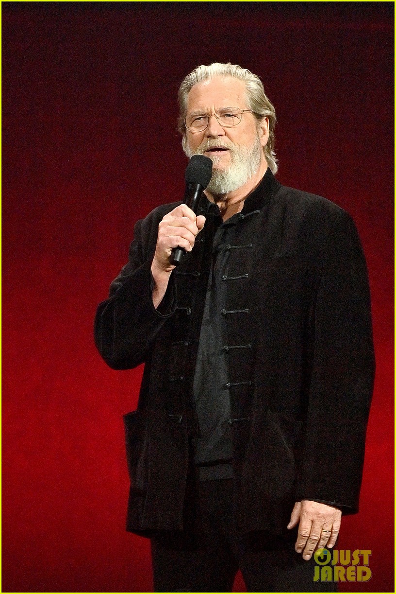 Jared Leto & Jeff Bridges Tease Upcoming 'Tron: Ares' at CinemaCon 2025 ...