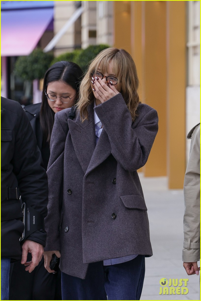 LISA Goes Shopping In Paris As Maroon 5 Announces New Collab 'Priceless ...