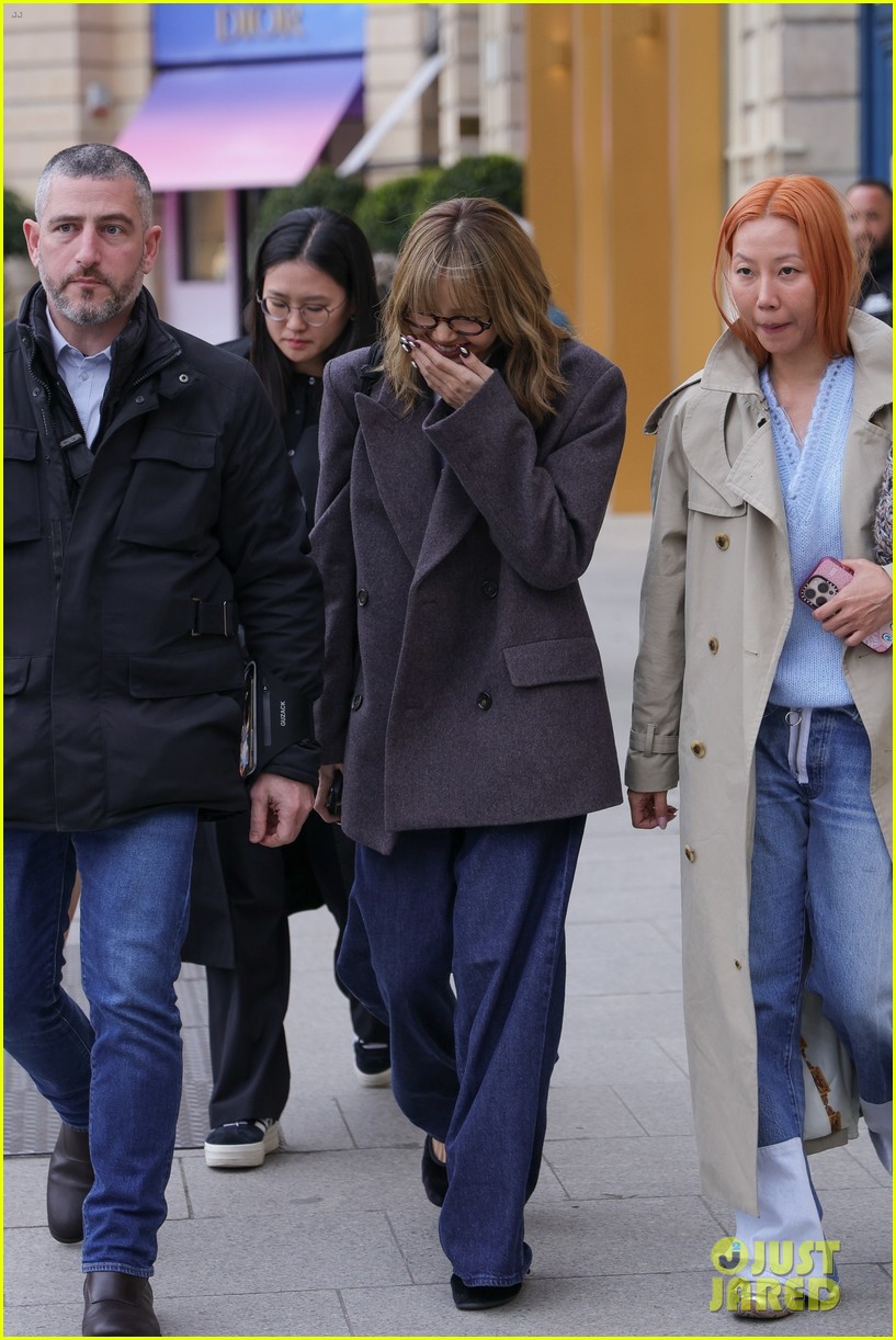 LISA Goes Shopping In Paris As Maroon 5 Announces New Collab 'Priceless ...