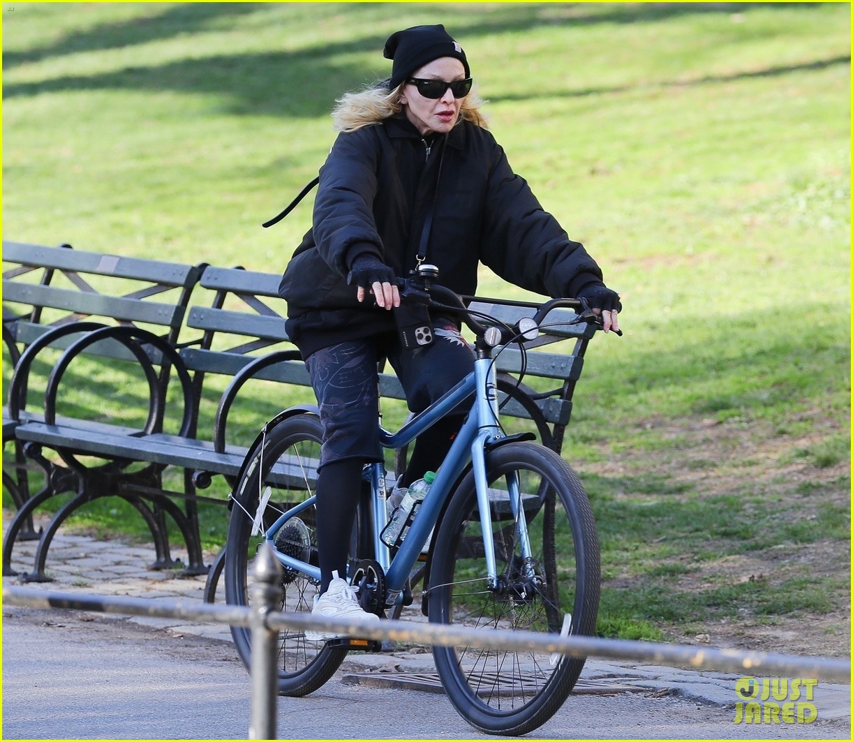 Madonna Bundles Up While Riding a Bike in Central Park!: Photo 5144895 ...