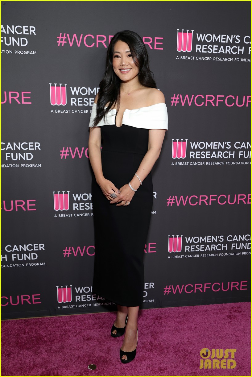 Olivia Munn Gets Husband John Mulaney's Support While Being Honored ...