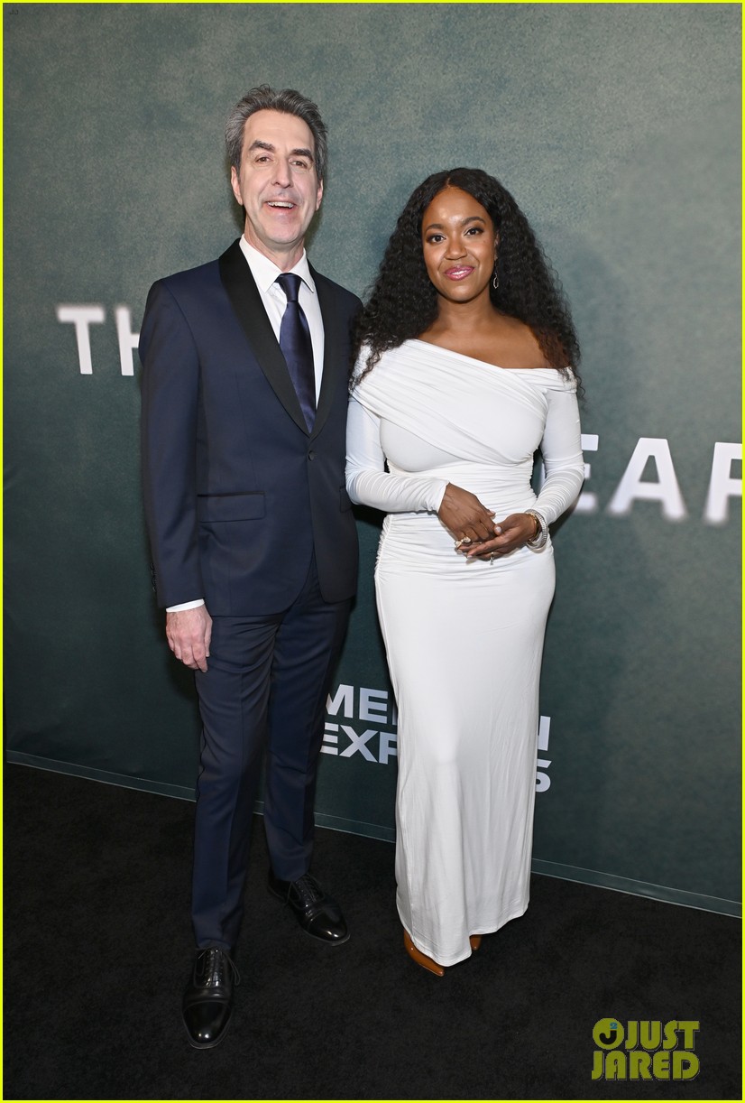 Nick Jonas Gets Support From Wife Priyanka Chopra & His Brothers at ...