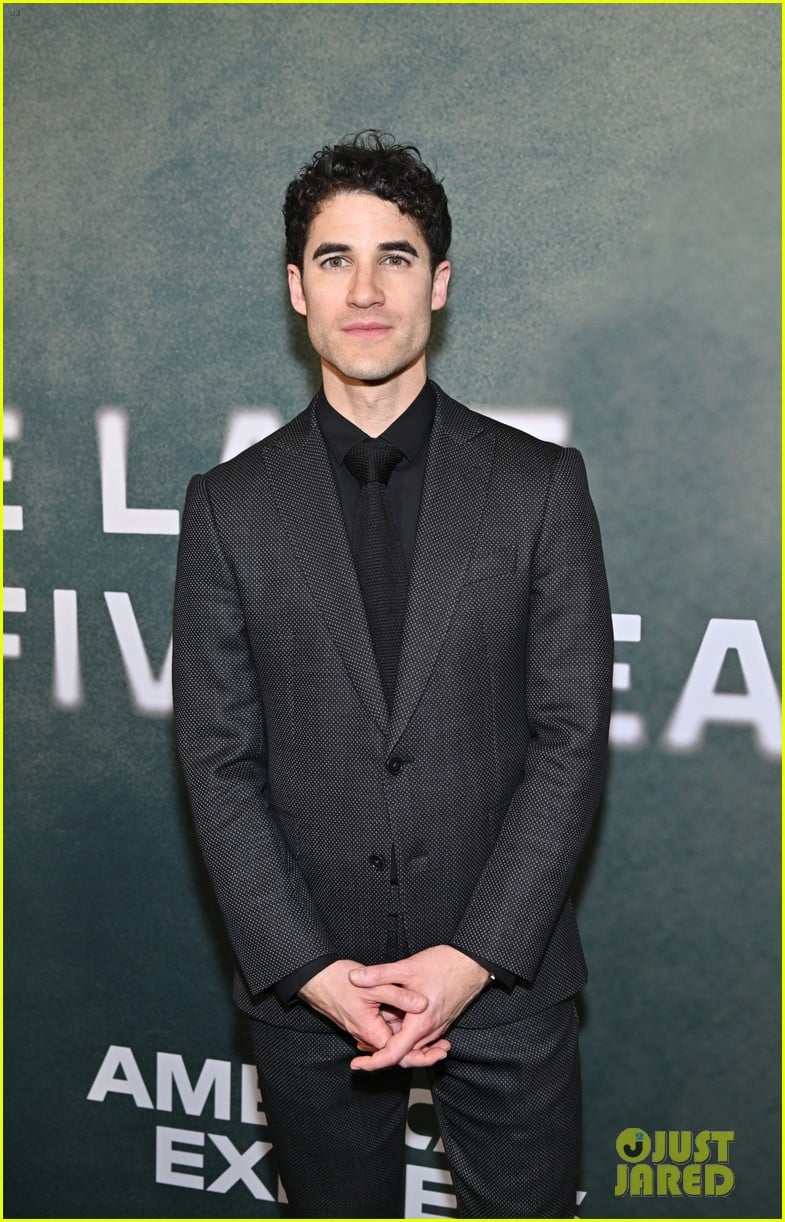 Nick Jonas Gets Support From Wife Priyanka Chopra & His Brothers at ...