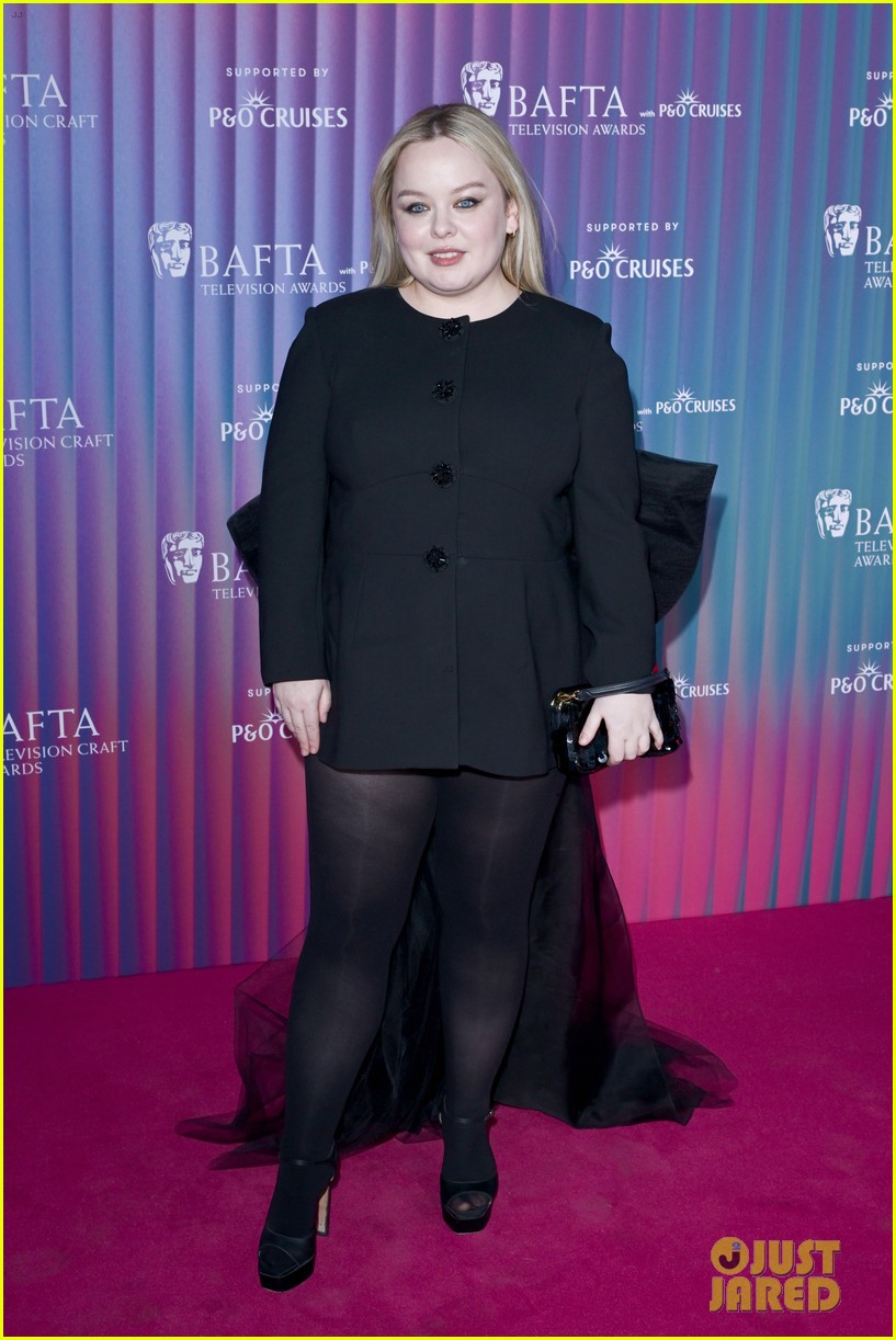 Bridgerton's Nicola Coughlan Makes Red Carpet Debut with Boyfriend Jake ...