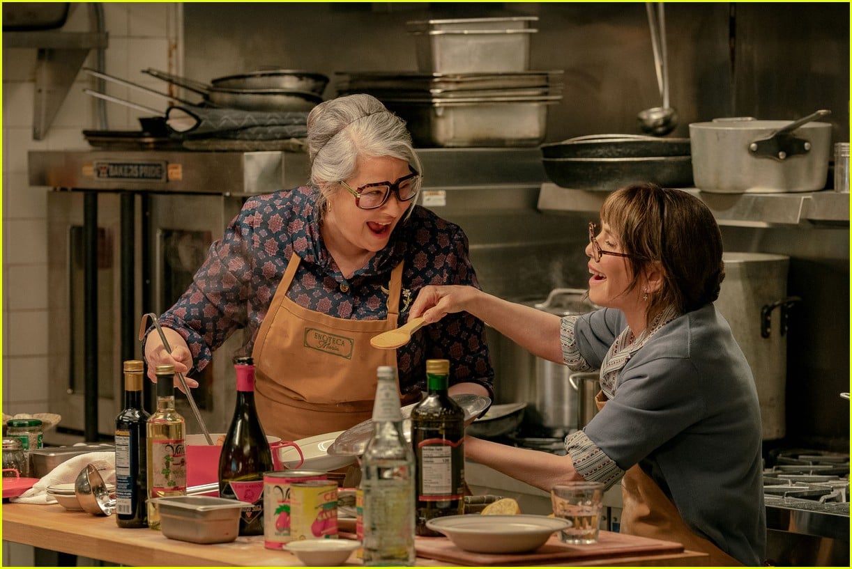 'Nonnas' Cast & Trailer: Vince Vaughn, Lorraine Bracco, Talia Shire ...