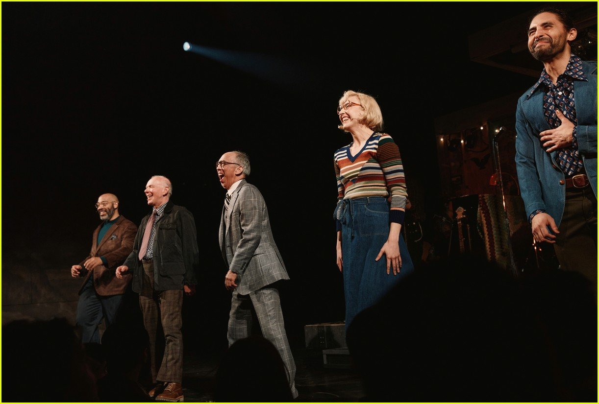 'Dead Outlaw' Stars Andrew Durand & Julia Knitel Lead a Star-Studded ...