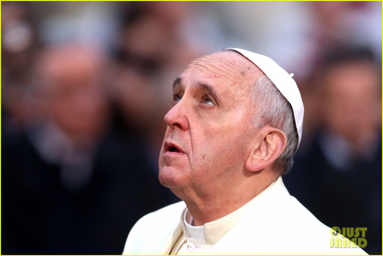 Pope Francis Dead at 88, Vatican Confirms - Read Statement: Photo 5147235 | RIP Photos | Just ...
