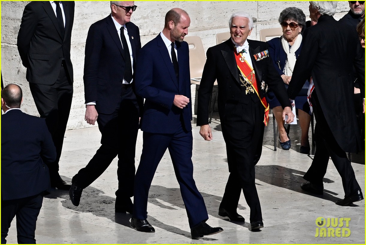 Prince William Attends Pope Francis Funeral in Vatican City - See Which ...