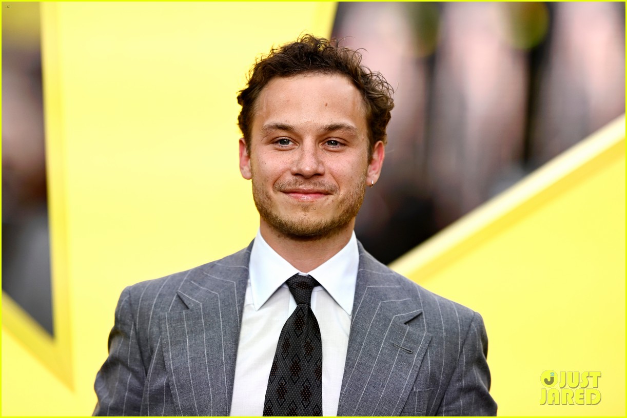 Florence Pugh's Rumored Boyfriend Finn Cole Attends 'Thunderbolts ...