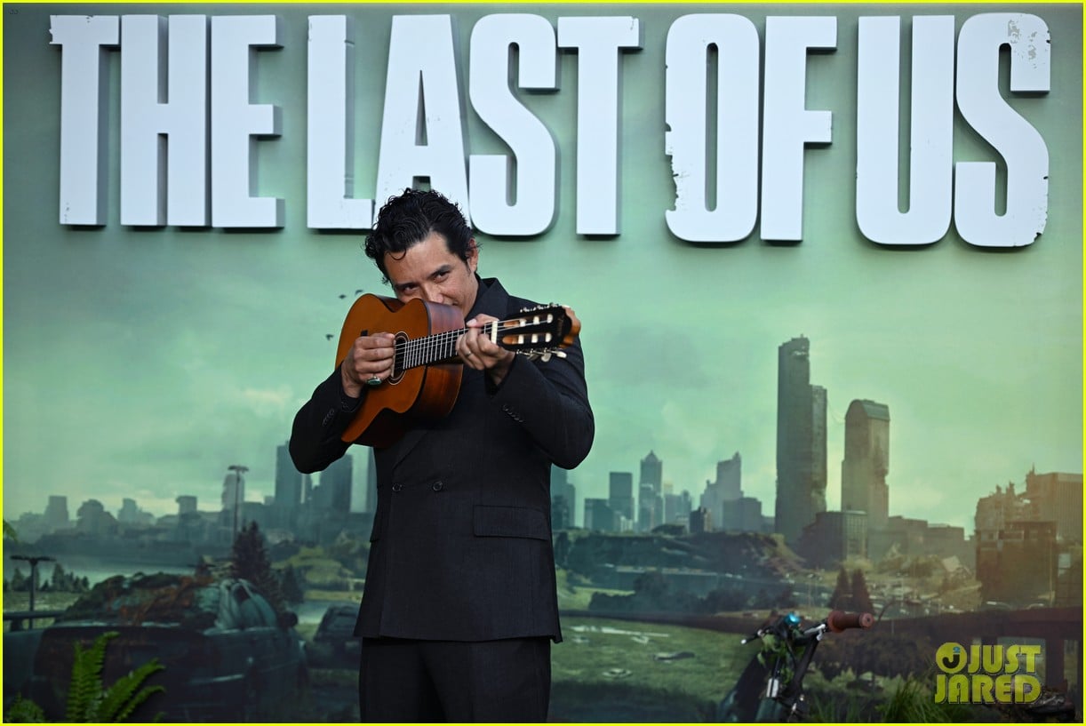 Bella Ramsey & Isabela Merced Bring 'The Last of Us' Season 2 to London ...