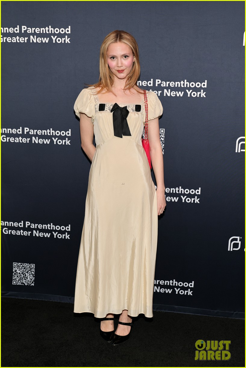 Olivia Rodrigo Honored at Planned Parenthood Gala After Supporting ...