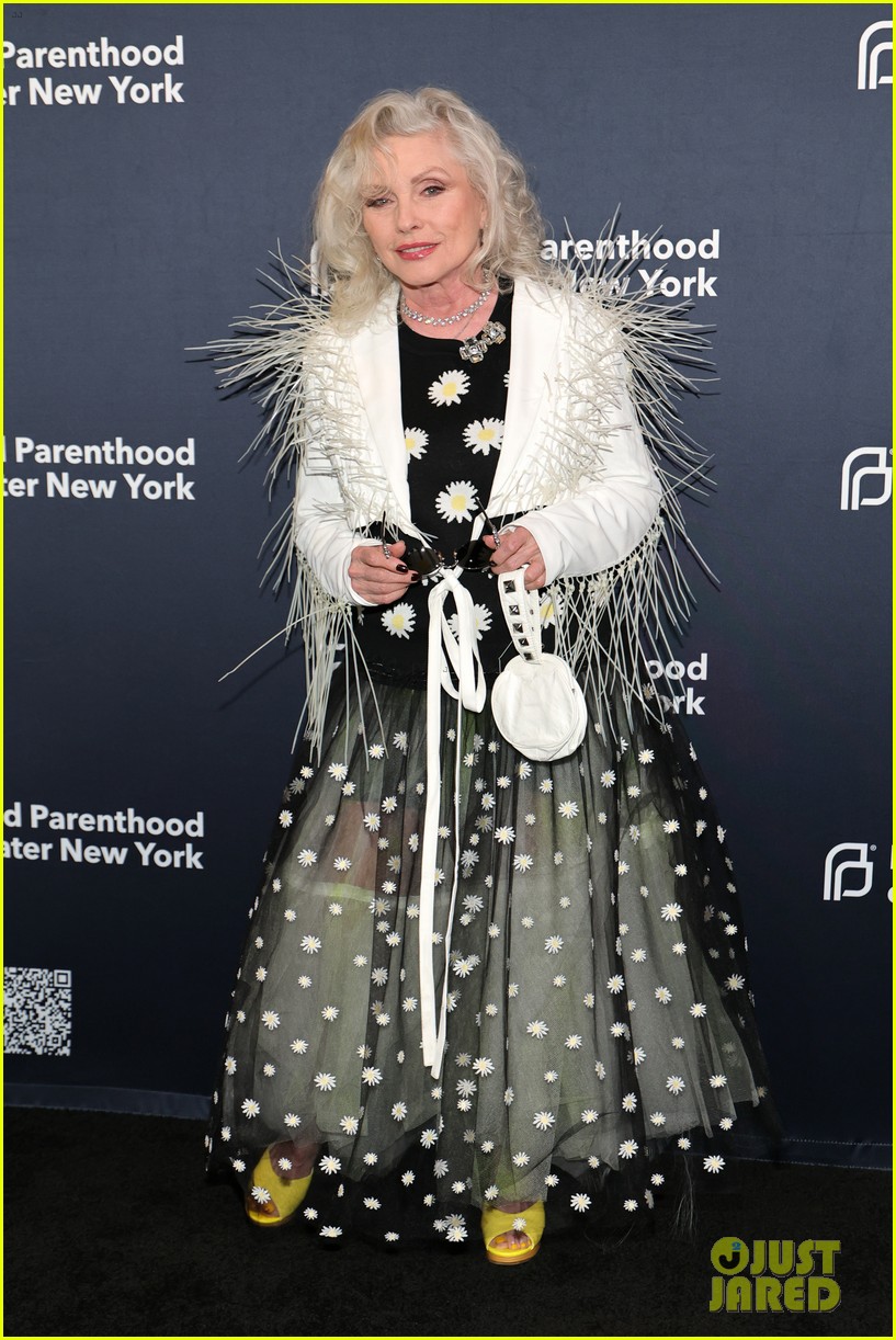 Olivia Rodrigo Honored at Planned Parenthood Gala After Supporting ...