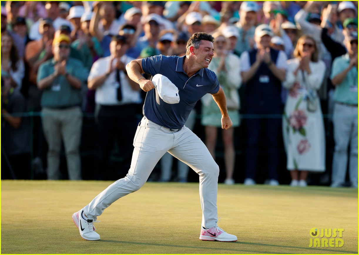 Rory McIlroy Wins Masters 2025, Makes Golf History as Sixth Player to Complete Grand Slam: Photo ...