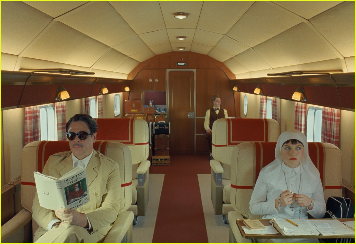 Wes Anderson's 'The Phoenician Scheme' Features a Star-Studded Cast ...