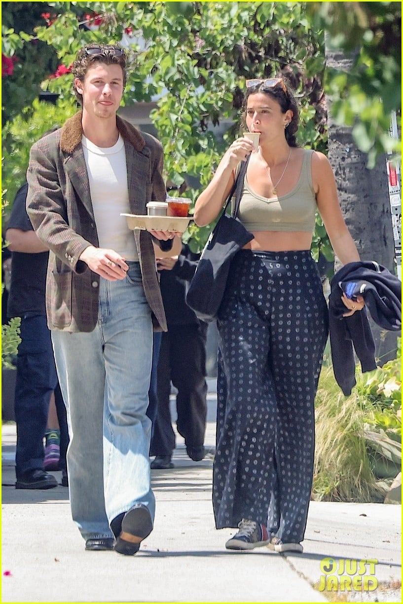 Shawn Mendes Spotted with Portuguese Singer Maro on Two Outings in Los ...
